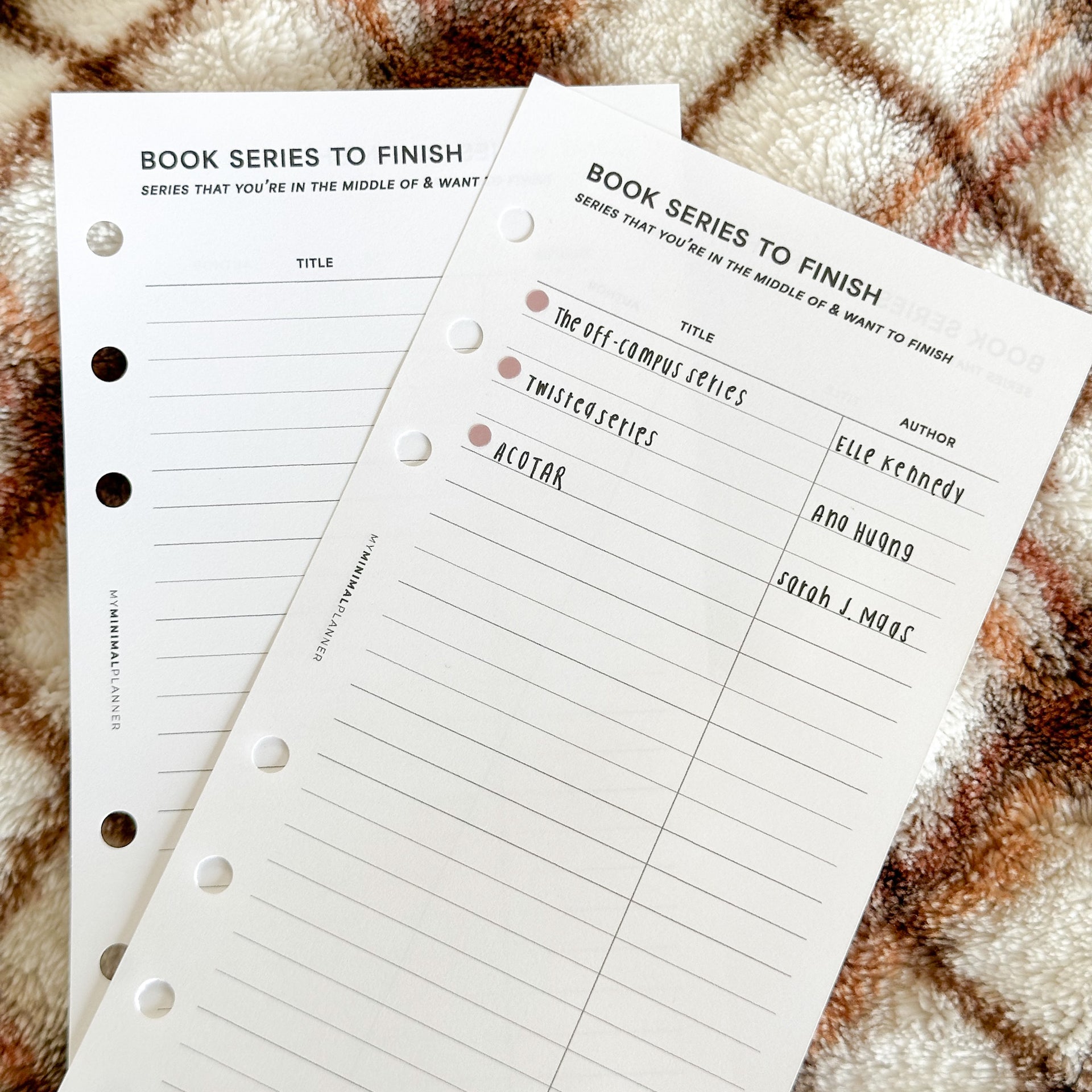 PR239 - Book Series to Finish - Printable Insert – My Minimal Planner